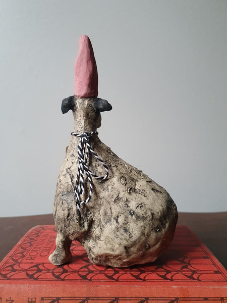 Sam Toft ceramic dog sculpture '#27 Doris Party Hat III' – Panter and Hall