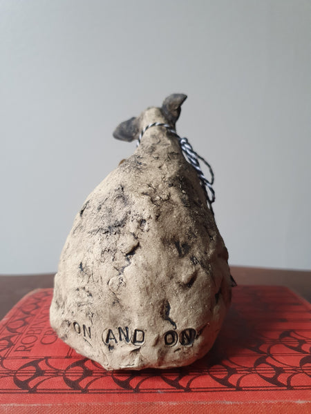 Sam Toft ceramic dog sculpture '#7 Remembrance Doris' – Panter and Hall